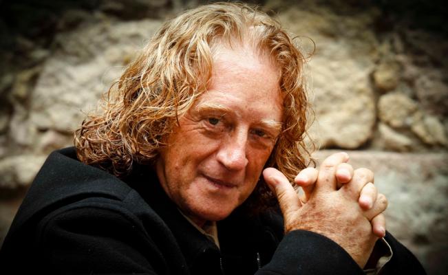 Luis Mandoki podría dirigir la agencia de Radio y Televisión Pública