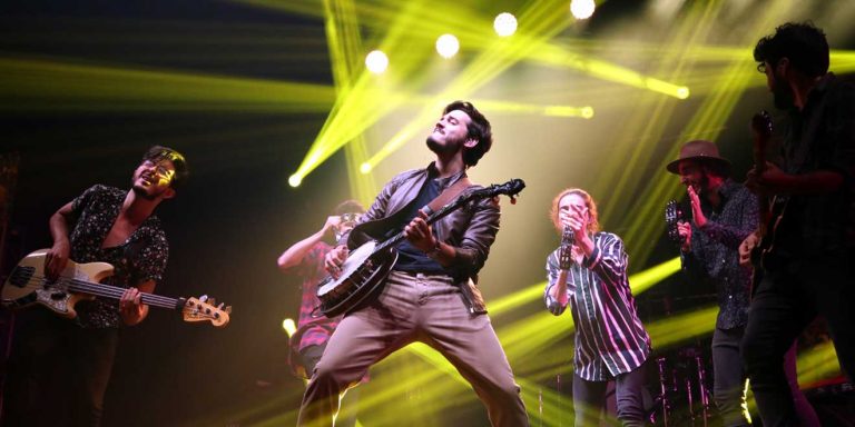 Hace Morat explotar de emoción a fans