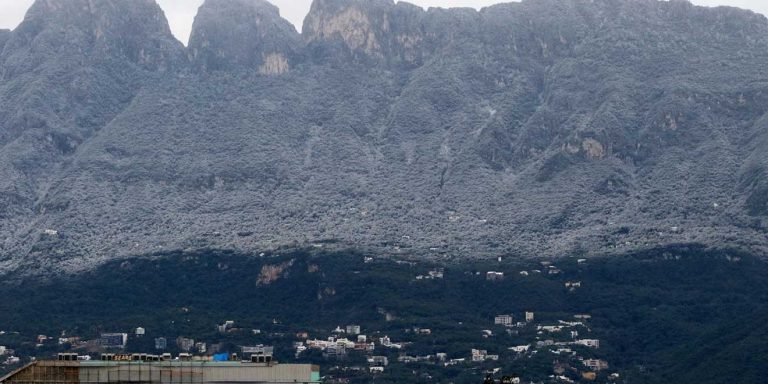 Se visten de blanco montañas del Estado; Chipinque de las más frías