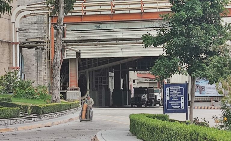 Exigirá cementera a la CFE 396 mdp