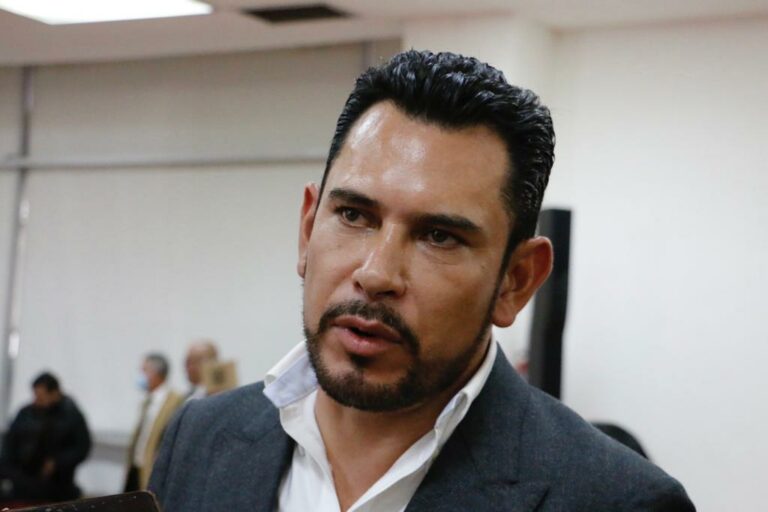Preocupa invasión de viviendas en Paseos de Chavarría: Felix Soto