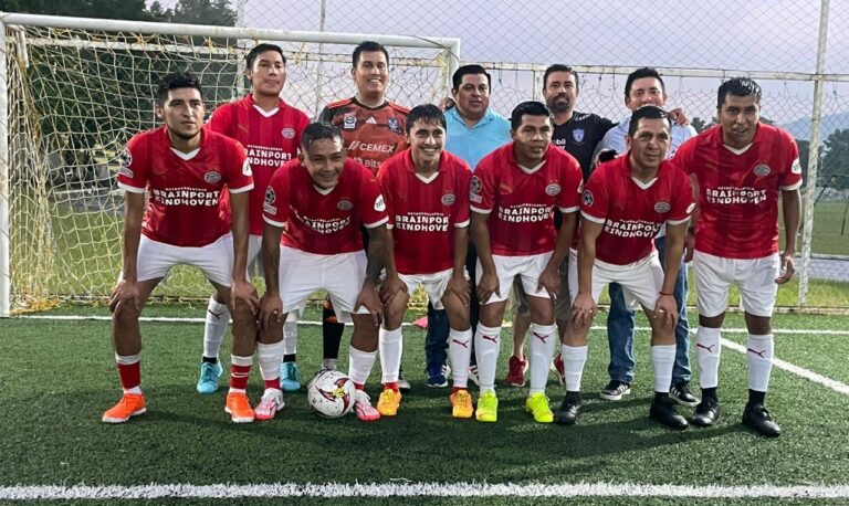 Alacranes FC se coronó campeón en la final de fútbol rápido de Atlapexco