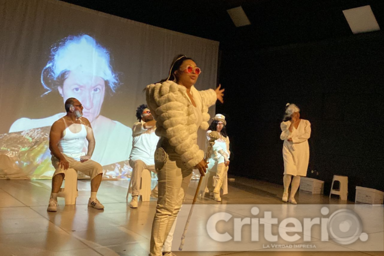 Loco Musical: Una sátira política con música y danza que te hará vibrar