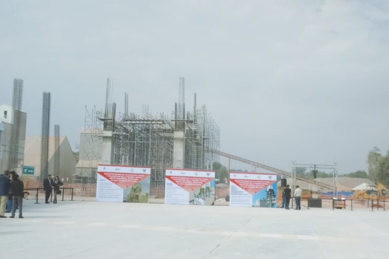 Atotonilco de Tula: empleados de Cal Beltrán realizan un paro laboral